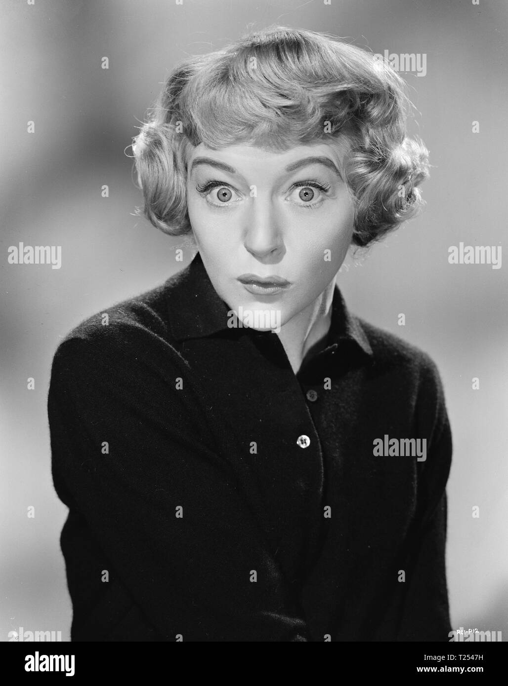 Dora bryan hi-res stock photography and images - Alamy