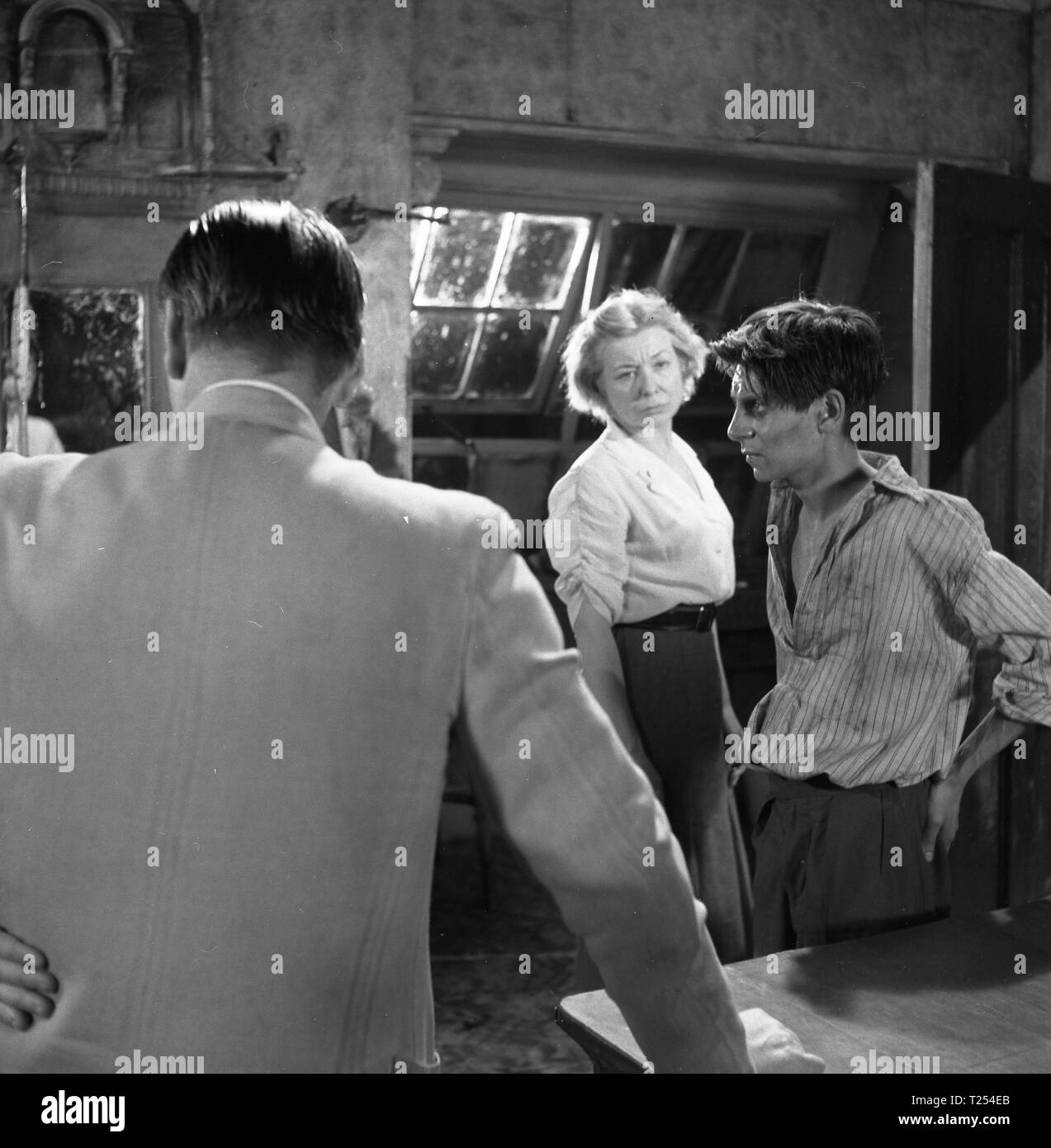 No Trees in the Street (1958) Joan Miller, Melvyn Hayes, Date: 1958 ...