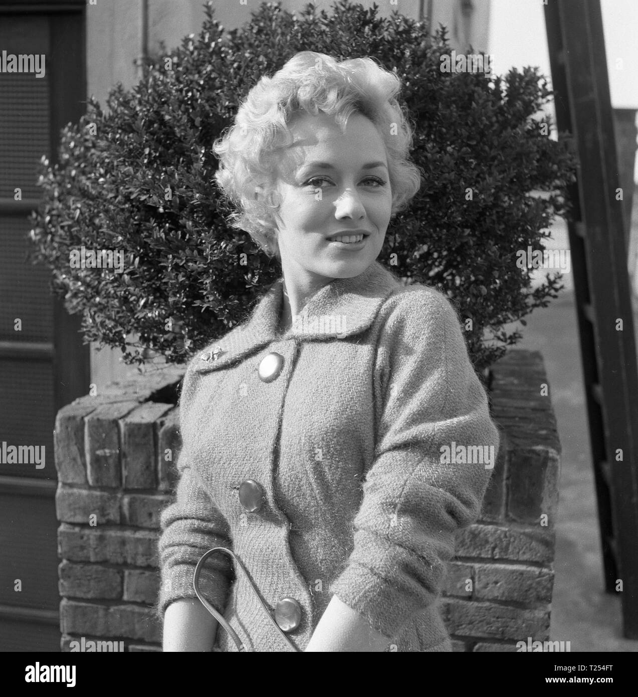 Carole lesley hi-res stock photography and images - Alamy