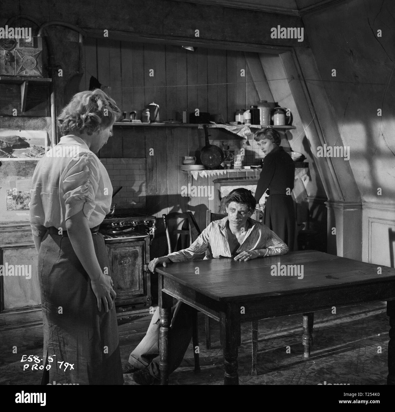 No Trees in the Street (1958) Joan Miller, Melvyn Hayes, Sylvia Syms ...