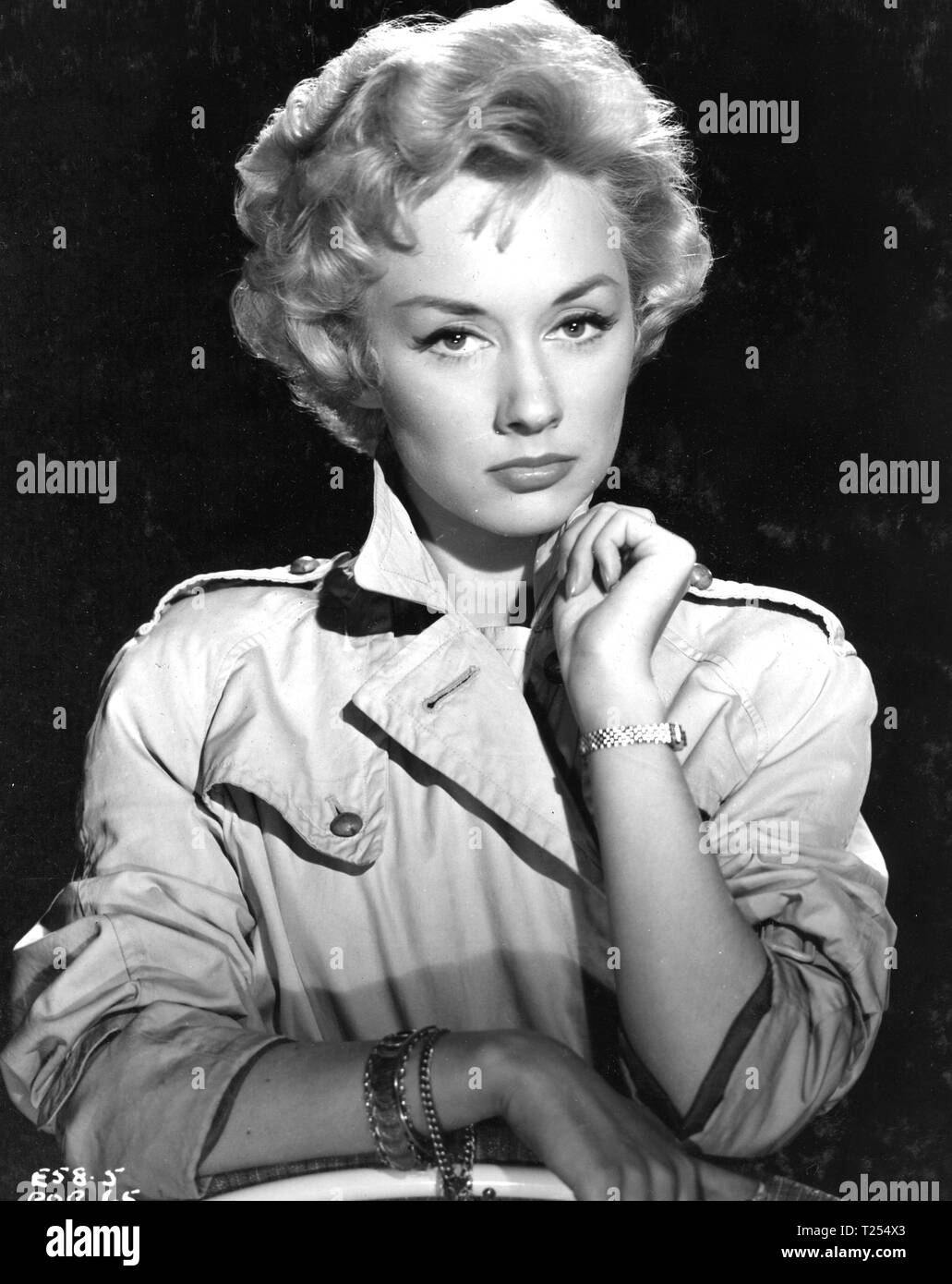 Carole lesley hi-res stock photography and images - Alamy