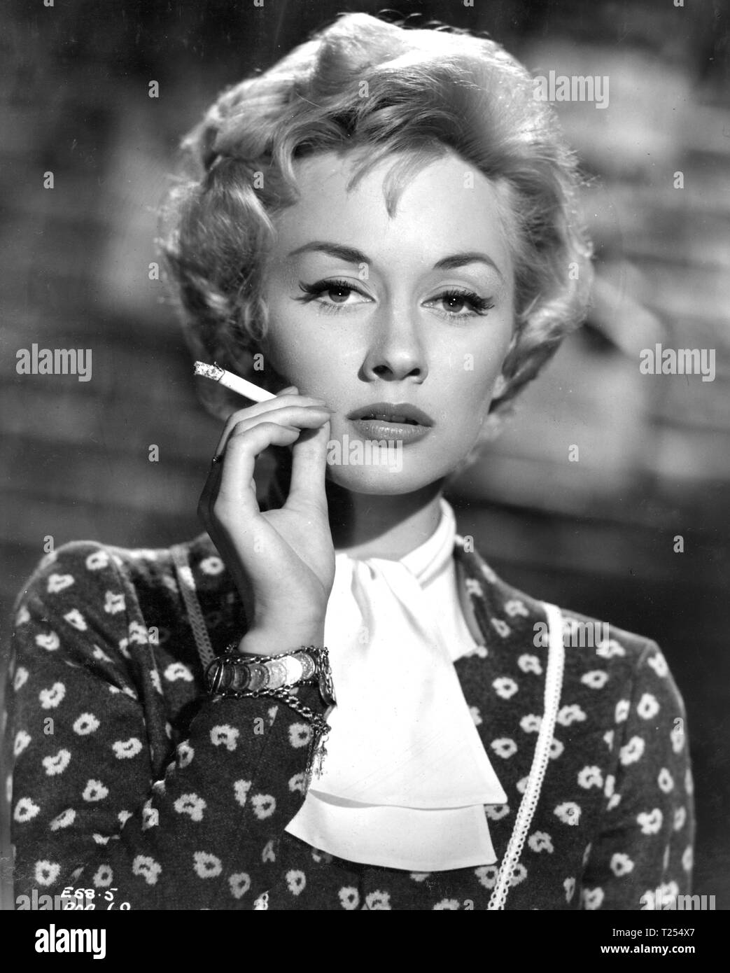 Carole lesley hi-res stock photography and images - Alamy