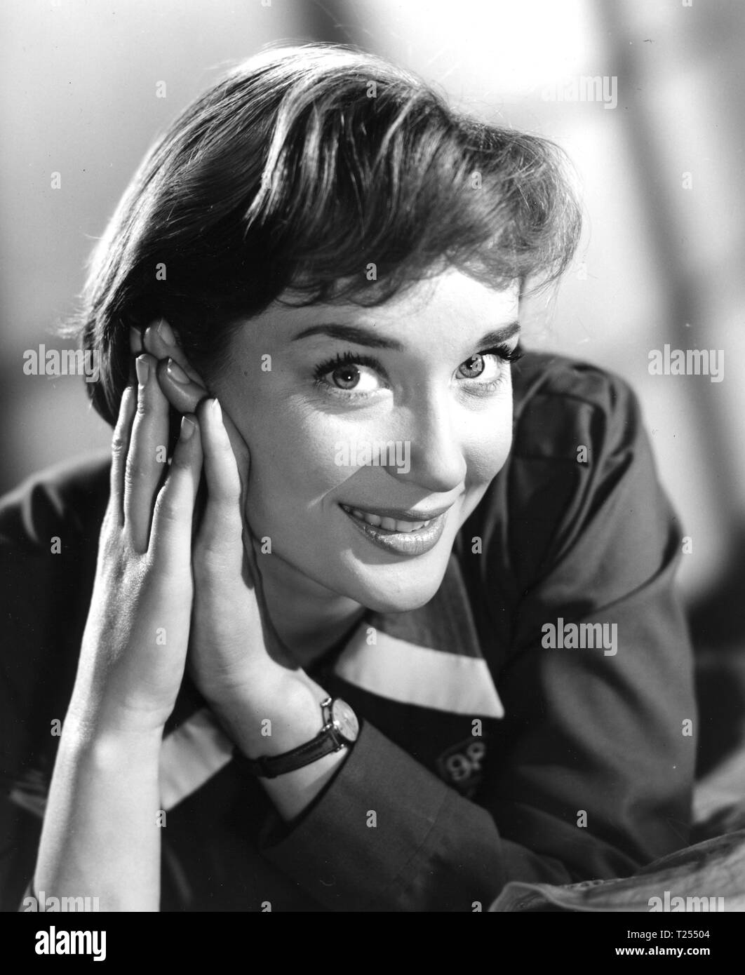 Sylvia syms portrait hi-res stock photography and images - Alamy