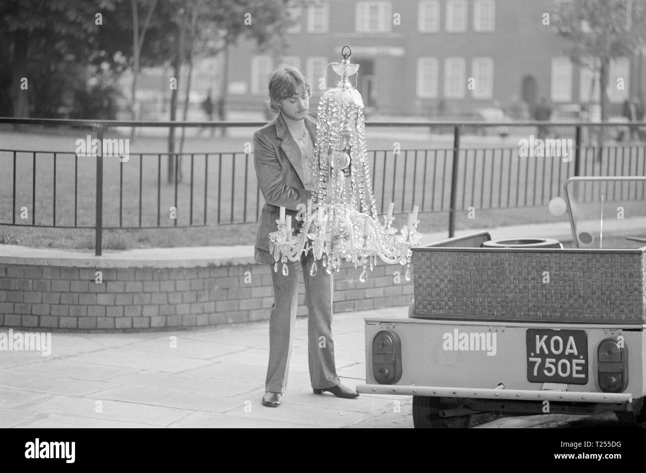 Hywel bennett hi-res stock photography and images - Alamy