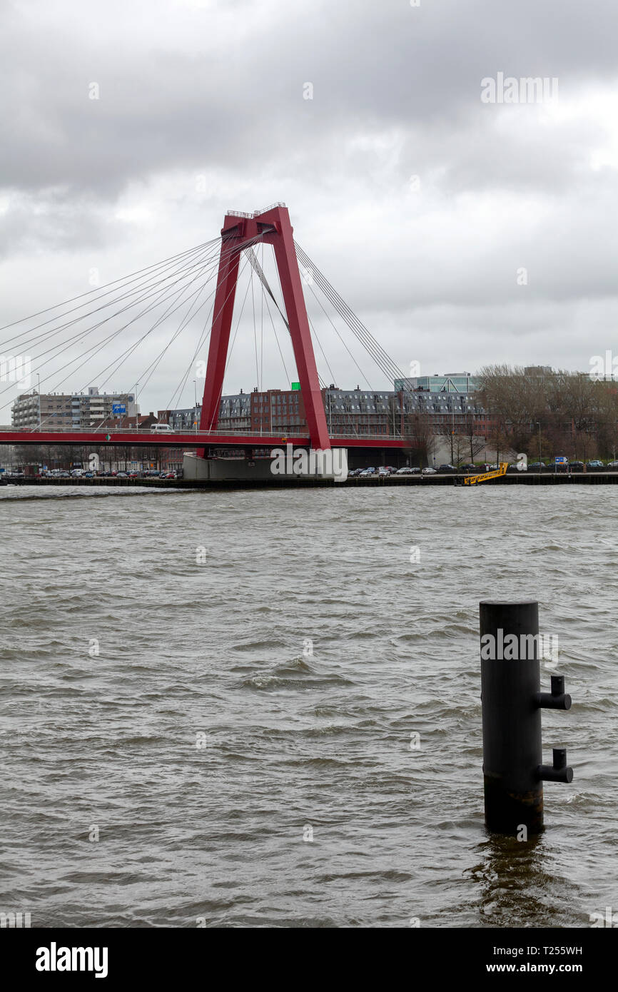 Big red bridge rotterdam hi-res stock photography and images - Alamy