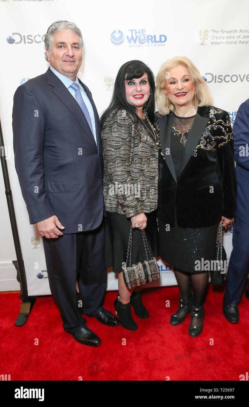 Simon falic hi-res stock photography and images - Alamy