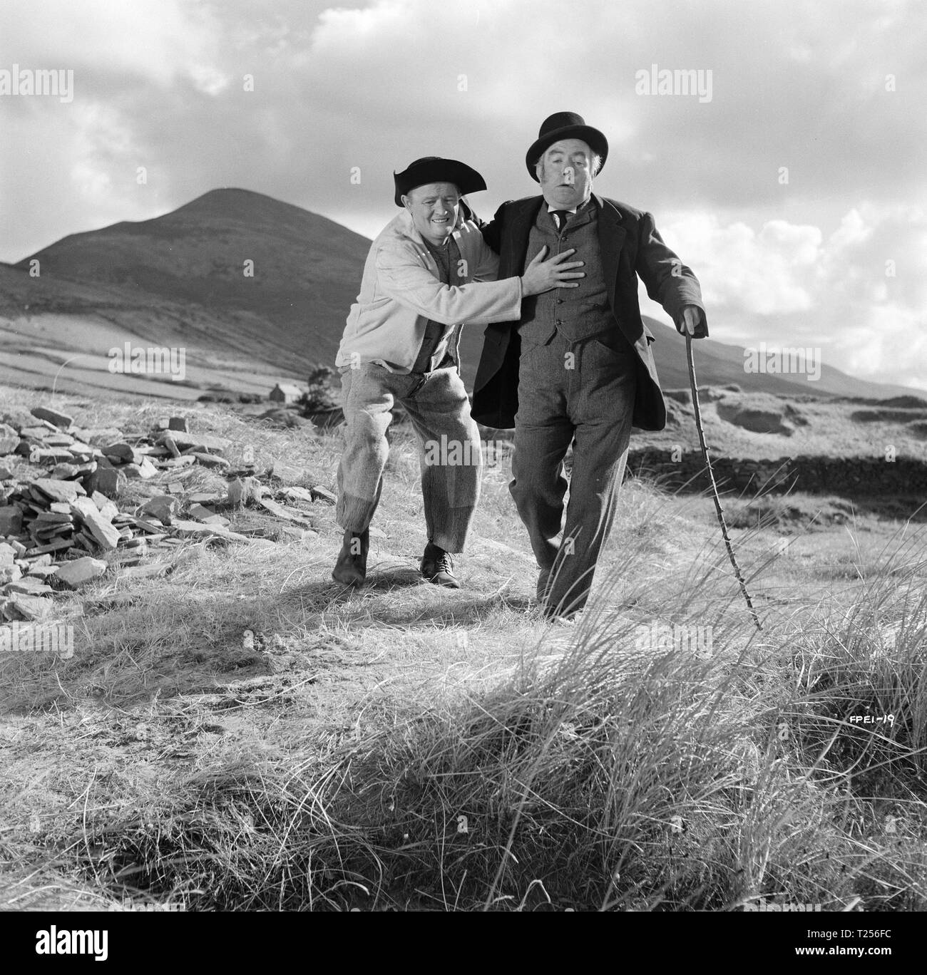 Playboy of the Western World (1962) Liam Redmond, John Welsh, Date: 1961 Stock Photo - Alamy