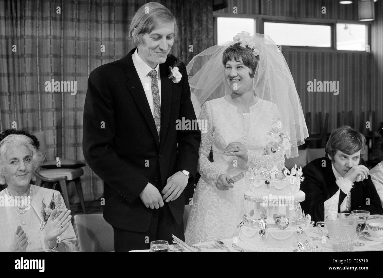 Geoffrey whitehead hi-res stock photography and images - Alamy