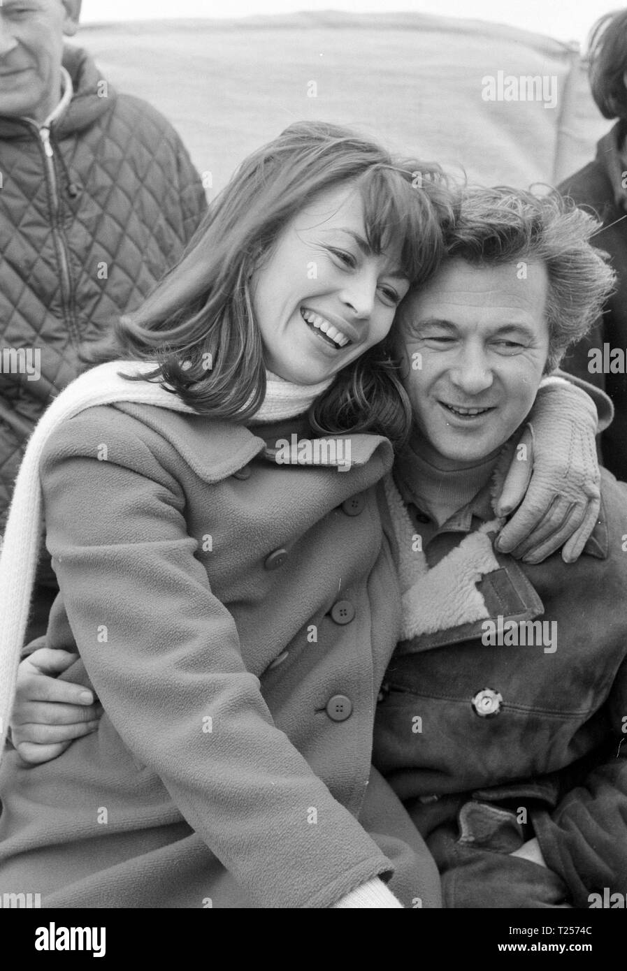 The Raging Moon (1971) Nanette Newman, Film Director Bryan Forbes, Date ...