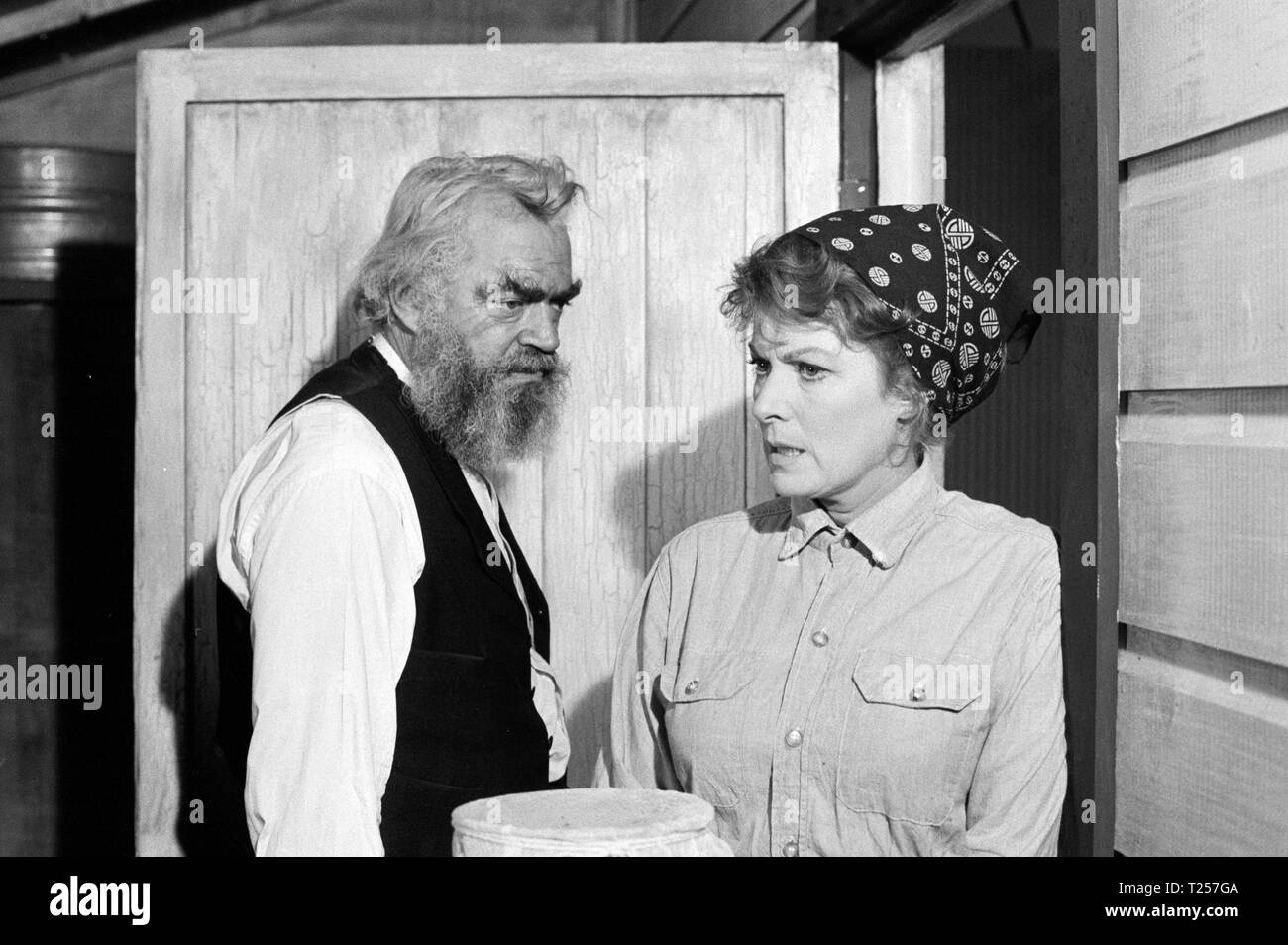 The Red Pony (1973) Maureen O'Hara, Jack Elam, Date: 1973 Stock Photo ...