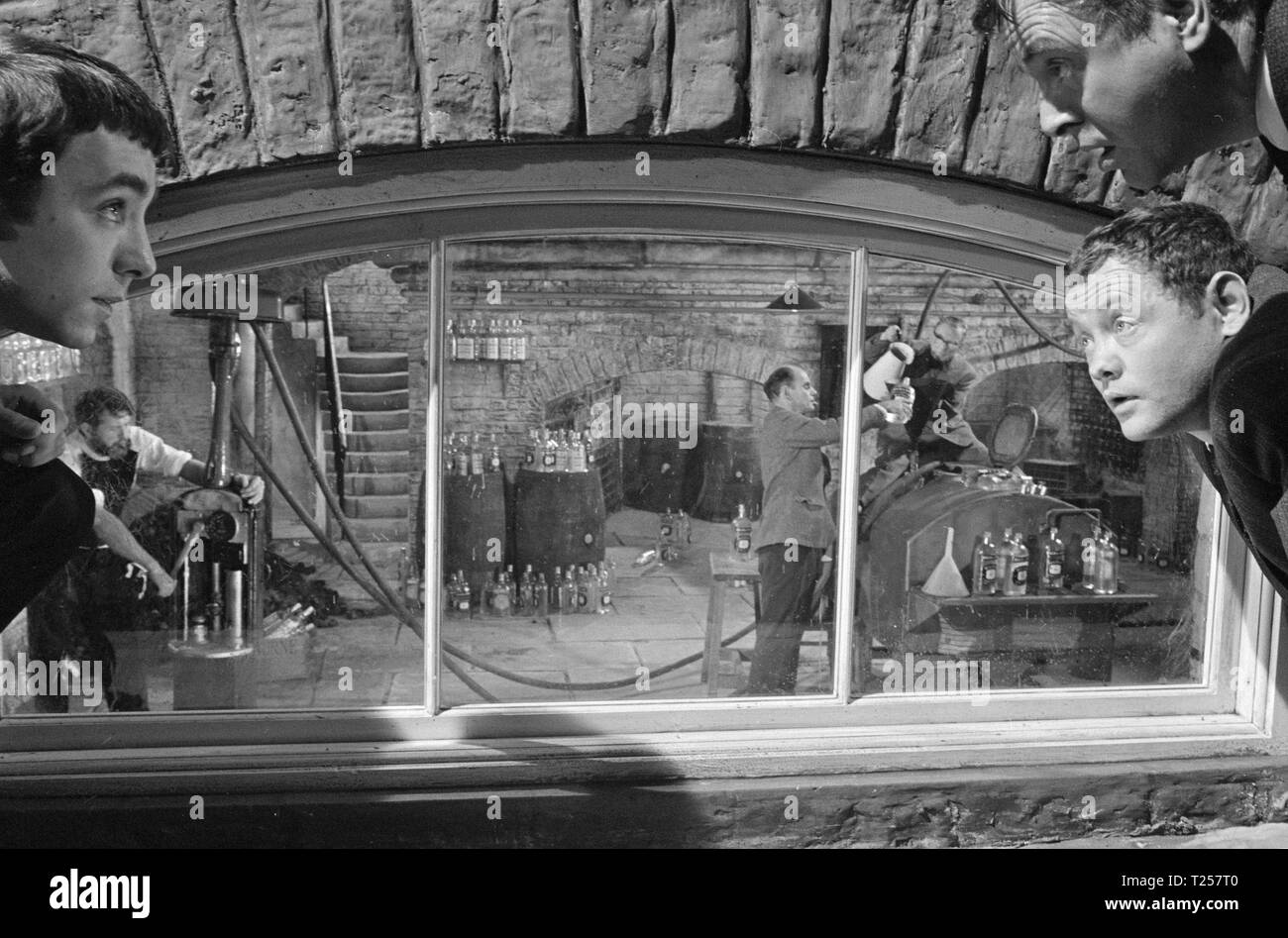 Rotten to the Core (1965) Dudley Sutton, Kenneth Griffith, James ...