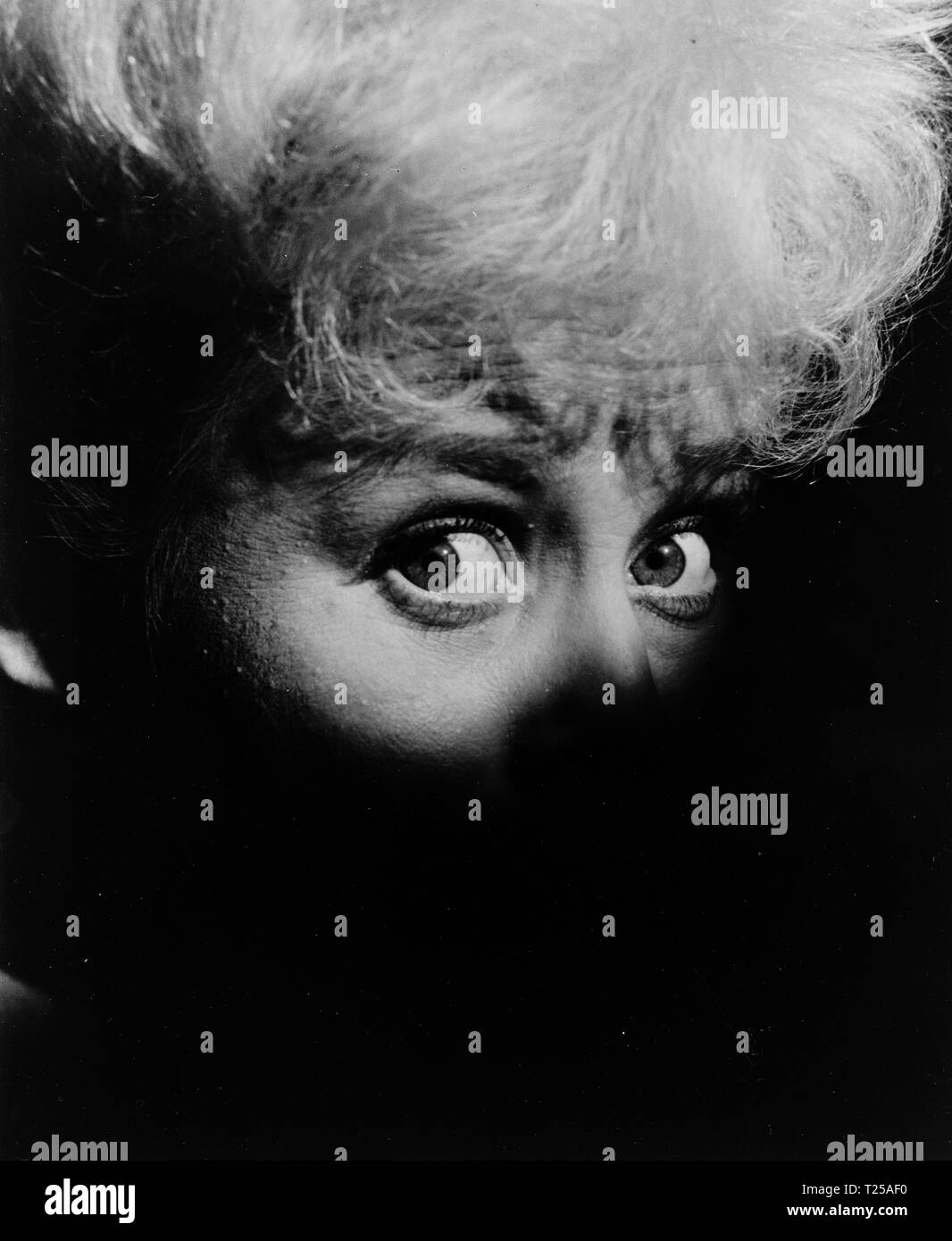 1962 barbara windsor hi-res stock photography and images - Alamy