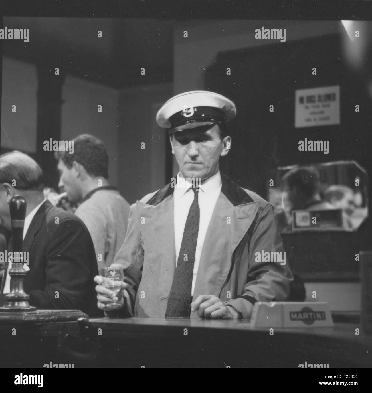 George sewell date hi-res stock photography and images - Alamy