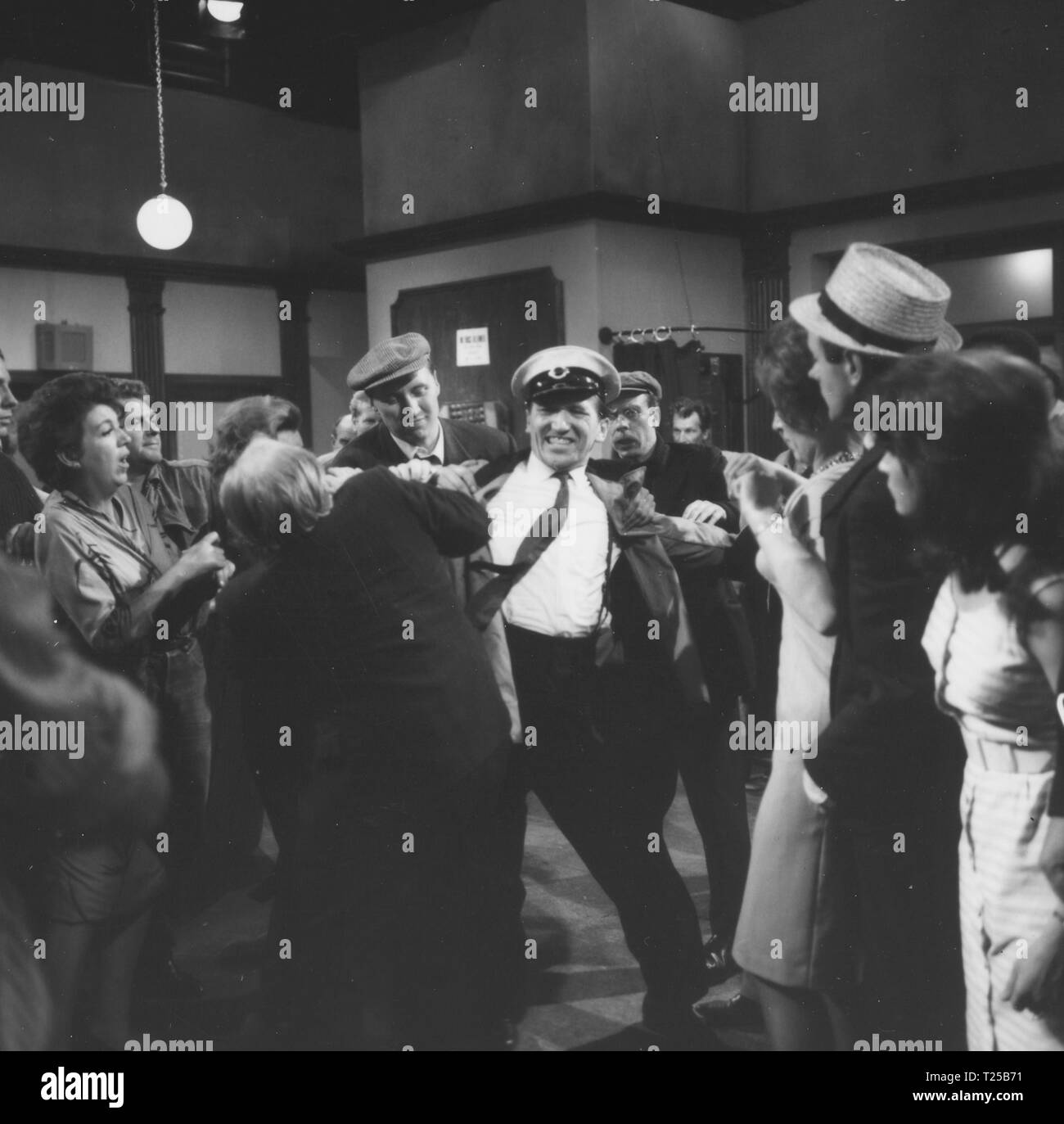 George sewell george sewell hi-res stock photography and images - Alamy