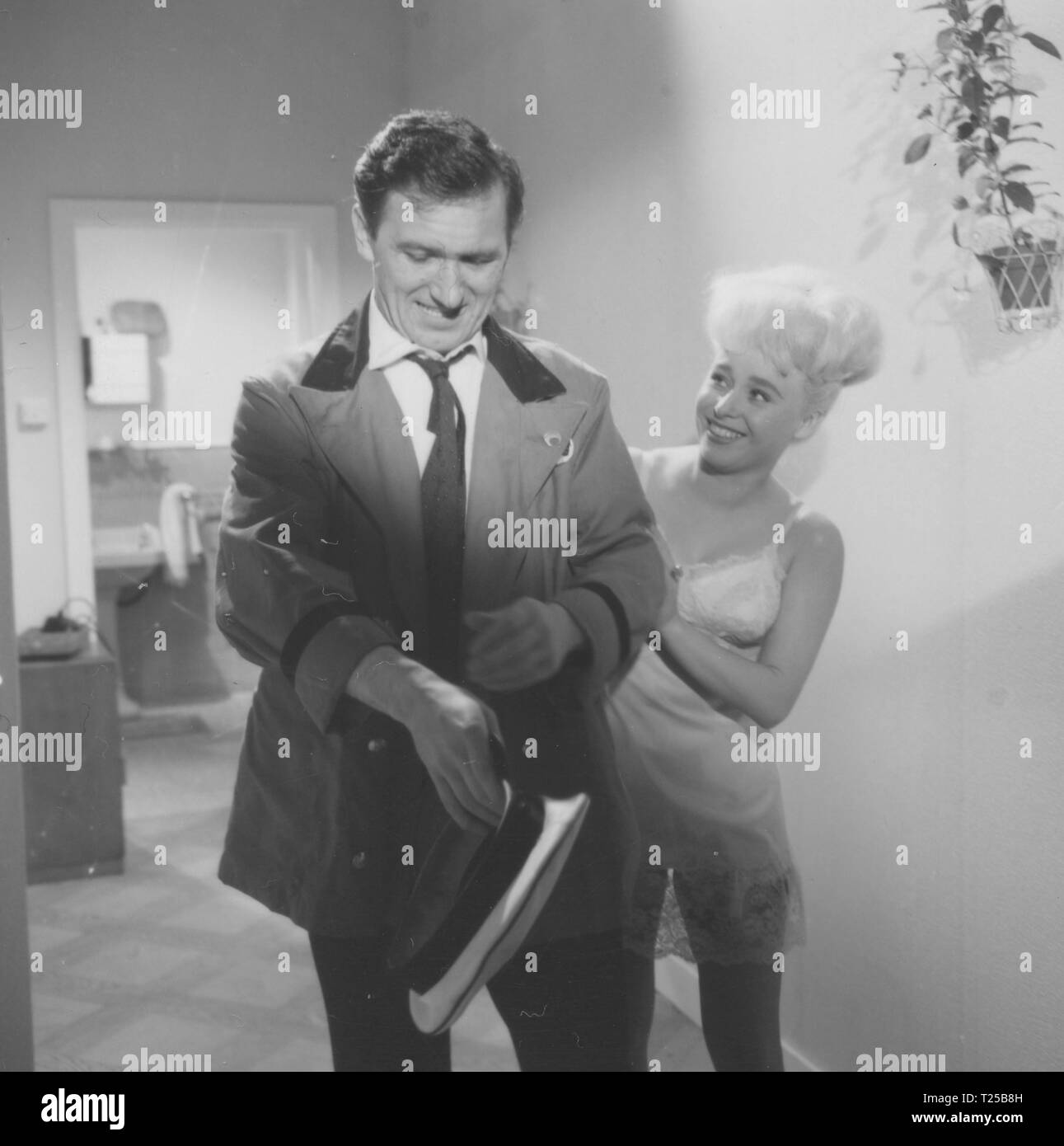 1962 barbara windsor hi-res stock photography and images - Alamy