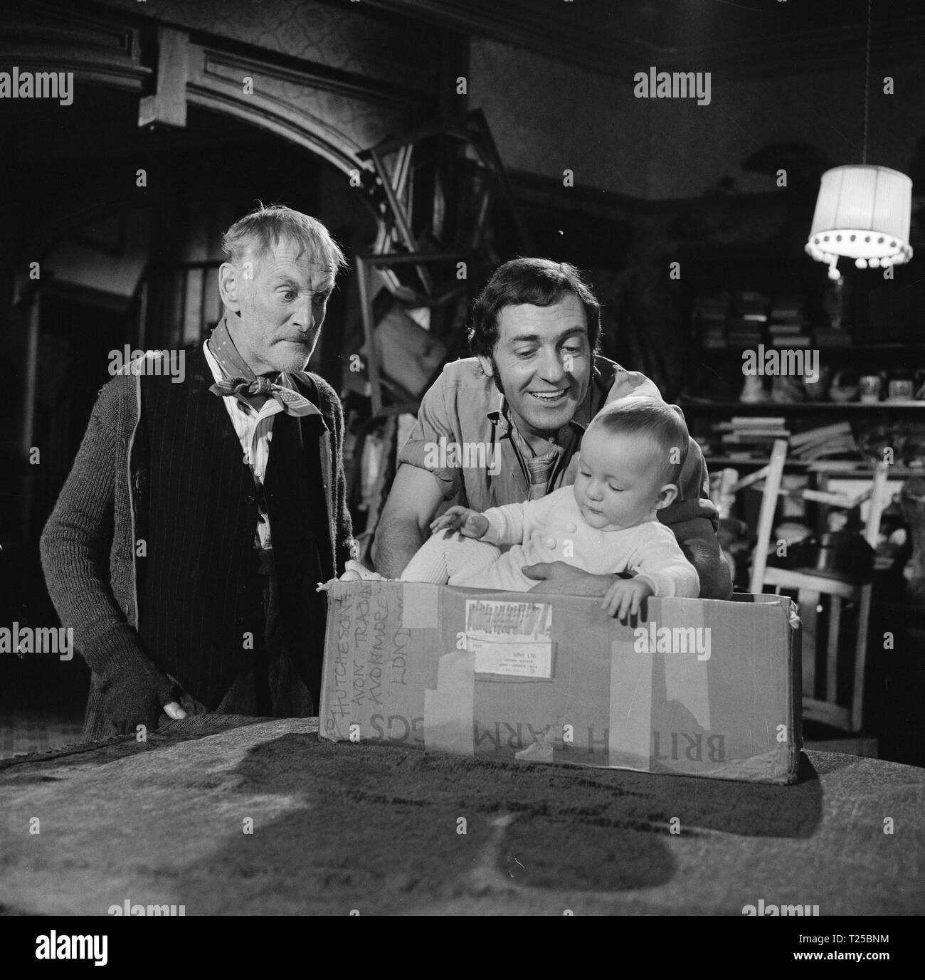 Steptoe & Son (1971) Harry H Corbett, Wilfrid Brambell, Gary Wraight ...