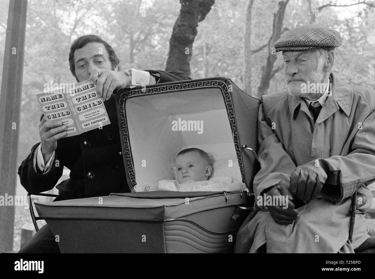 Steptoe & Son (1971) Harry H Corbett, Wilfrid Brambell, Gary Wraight ...