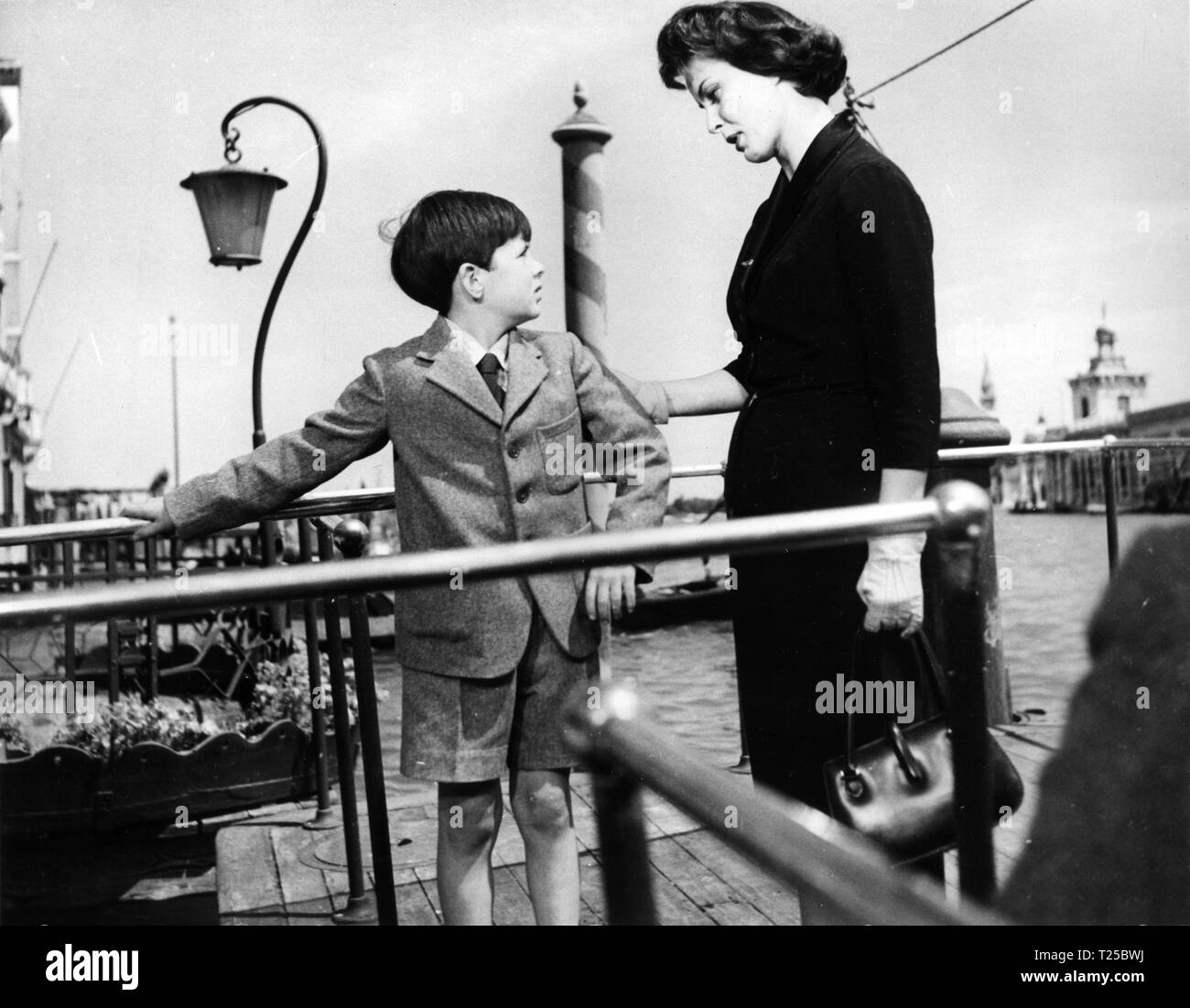 The Stranger's Hand (1954) Richard O'Sullivan, Alida Valli, Date: 1954 ...