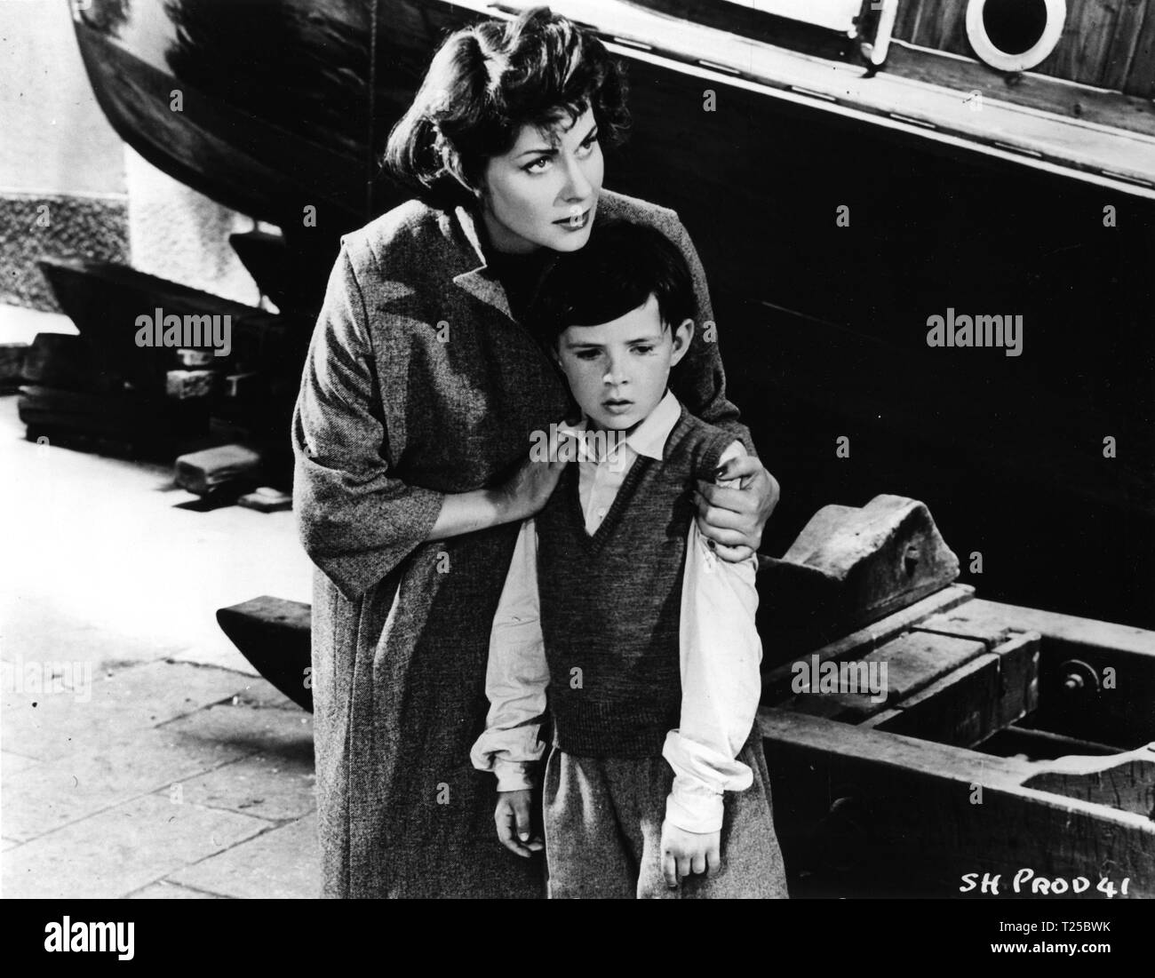 The Stranger's Hand (1954) Alida Valli, Richard O'Sullivan, Date: 1954 ...