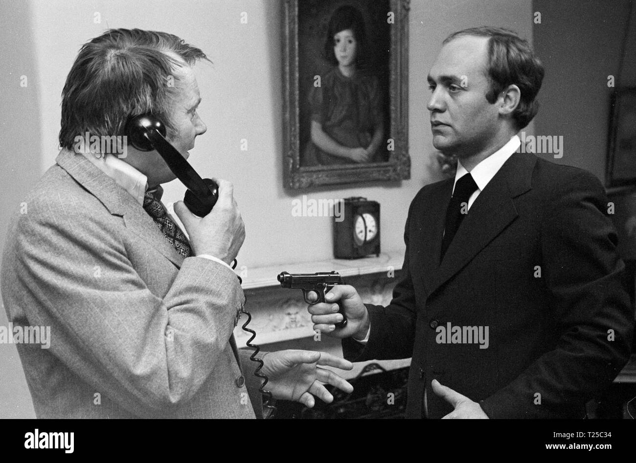 To the Devil a Daughter (1976) Denholm Elliott, Constantine Gregory, Date: 1976 Stock Photo - Alamy