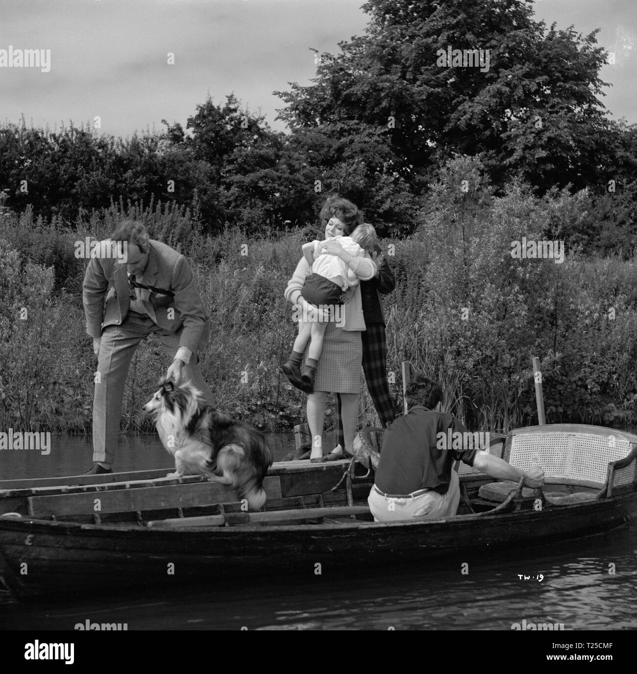 Troubled Waters (1969) Andy Myers, Zena Walker, Michael Goodliffe ...