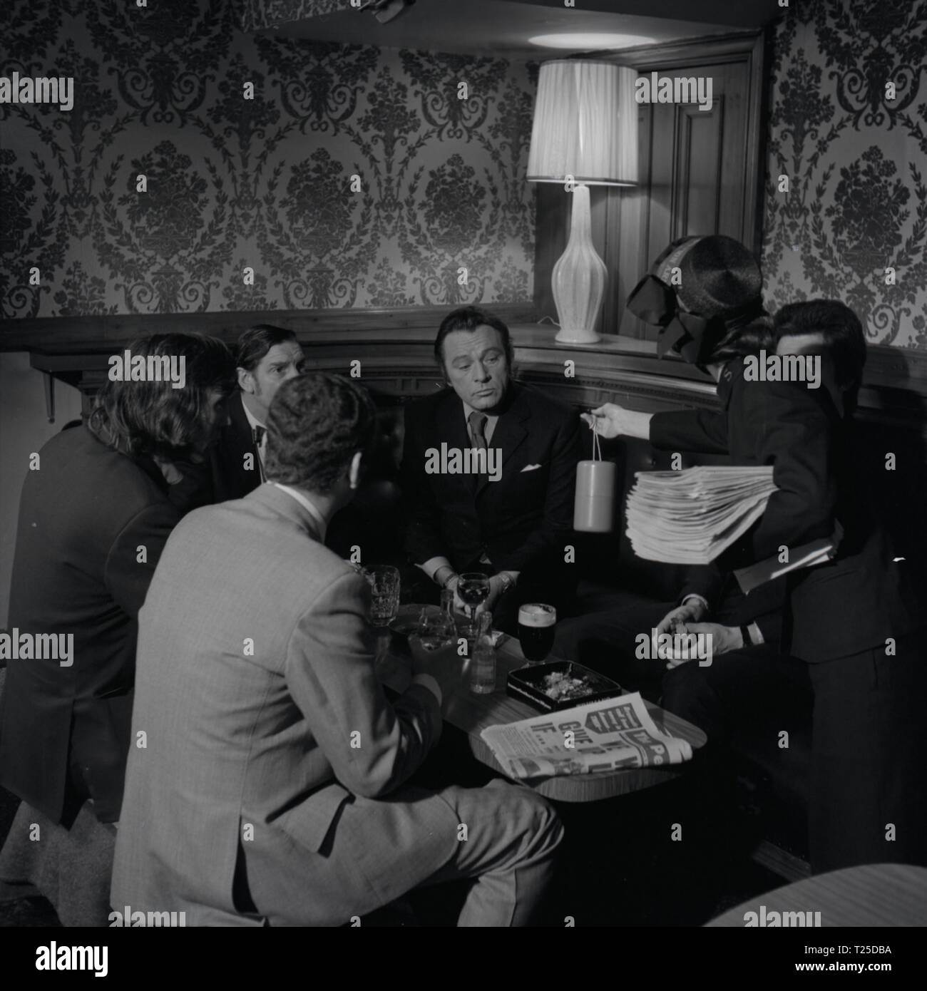 Villain (1971) Tony Selby, Del Henney, Anthony Sagar, Richard Burton ...