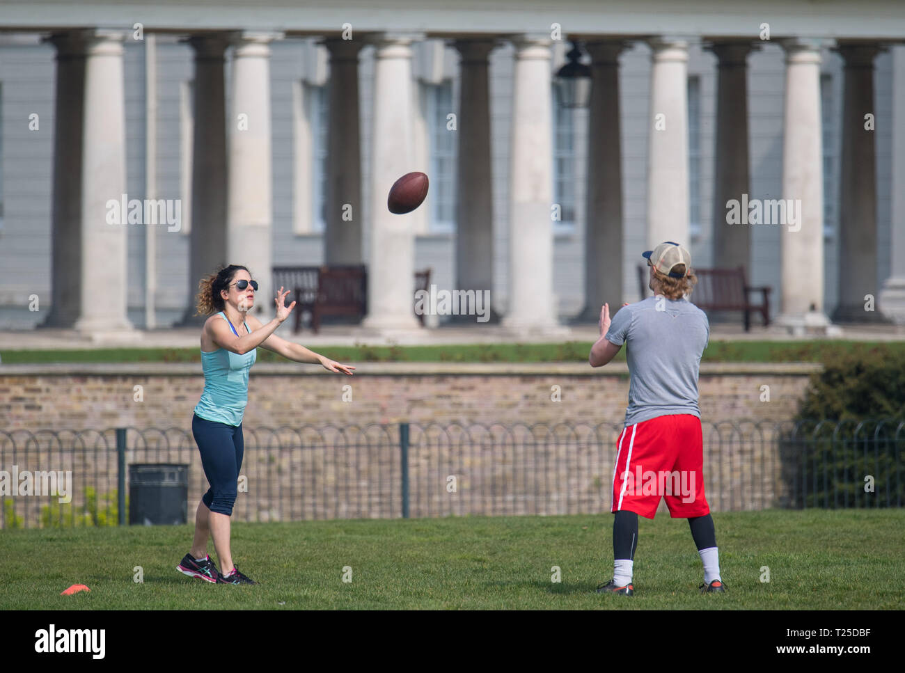 Play catch hi-res stock photography and images - Alamy