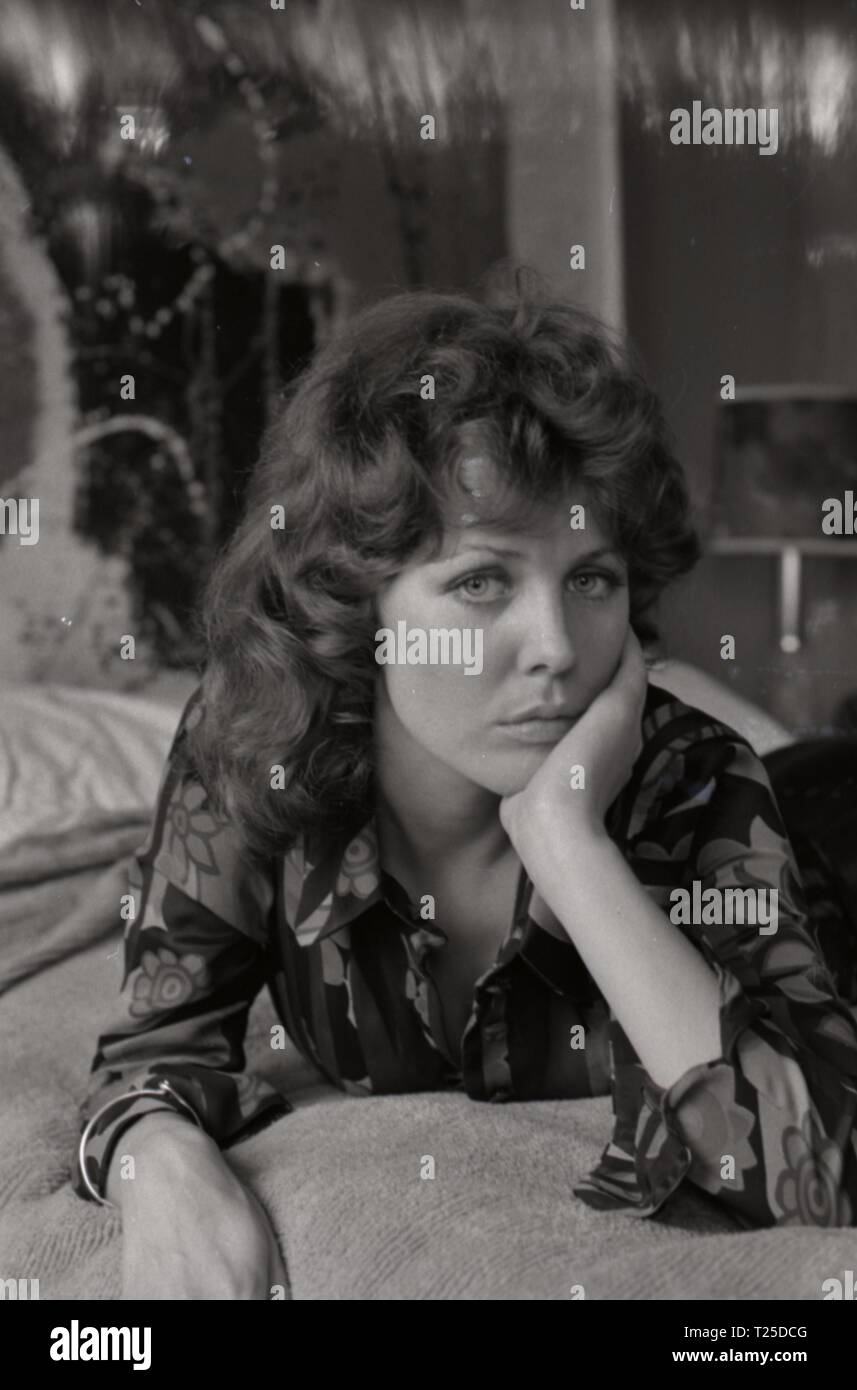 Fiona lewis hi-res stock photography and images - Alamy