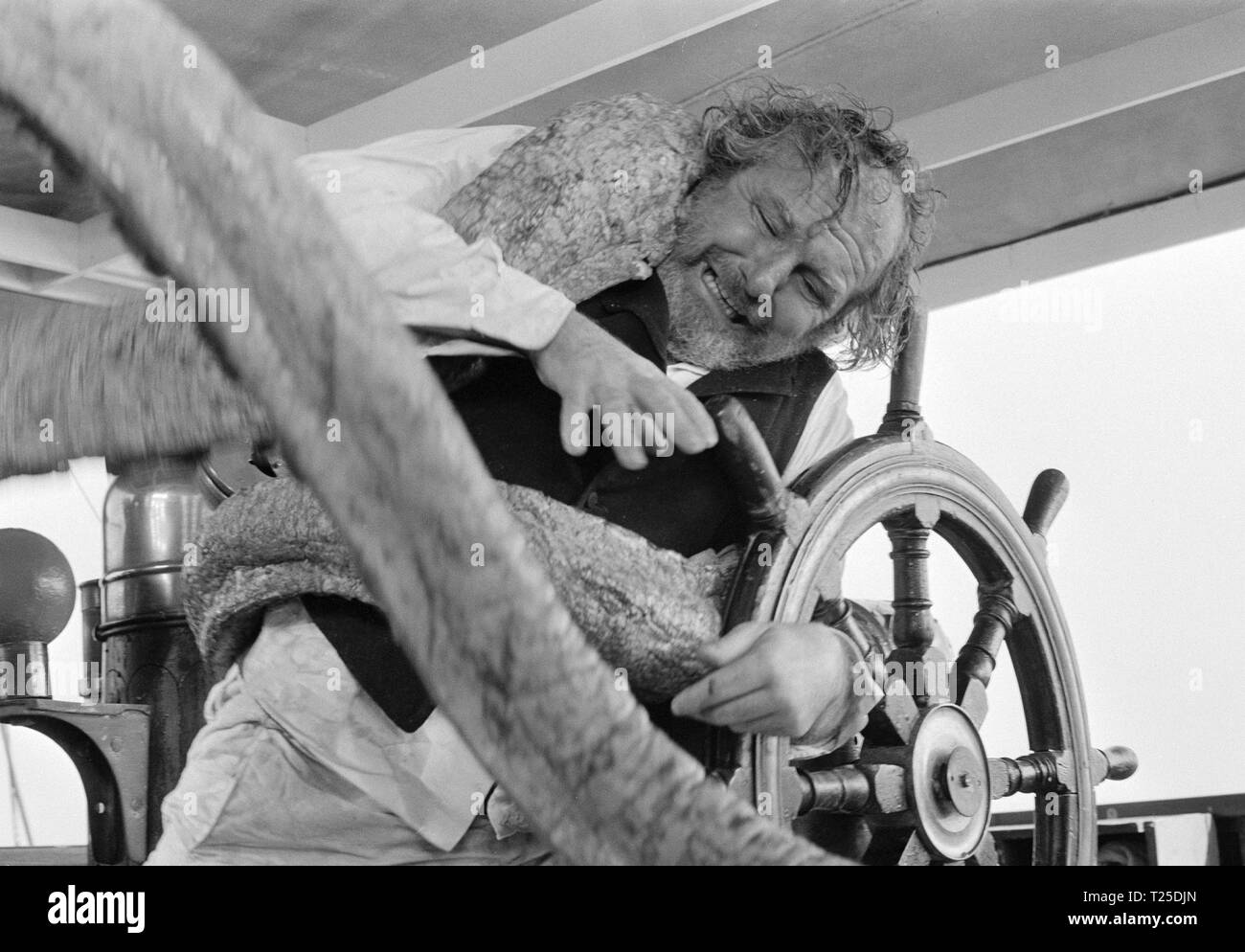 Shane rimmer hi-res stock photography and images - Alamy