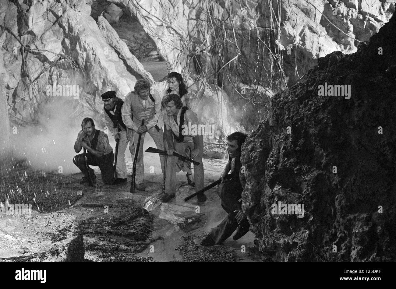 Warlords of Atlantis (1978) Doug McClure, Peter Gilmore, Lea Brodie ...