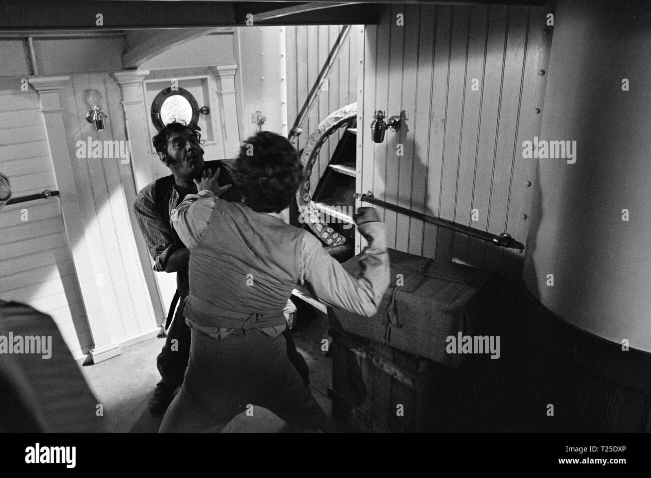 Warlords of Atlantis (1978) Peter Gilmore, Hal Galili, Date: 1978 Stock ...