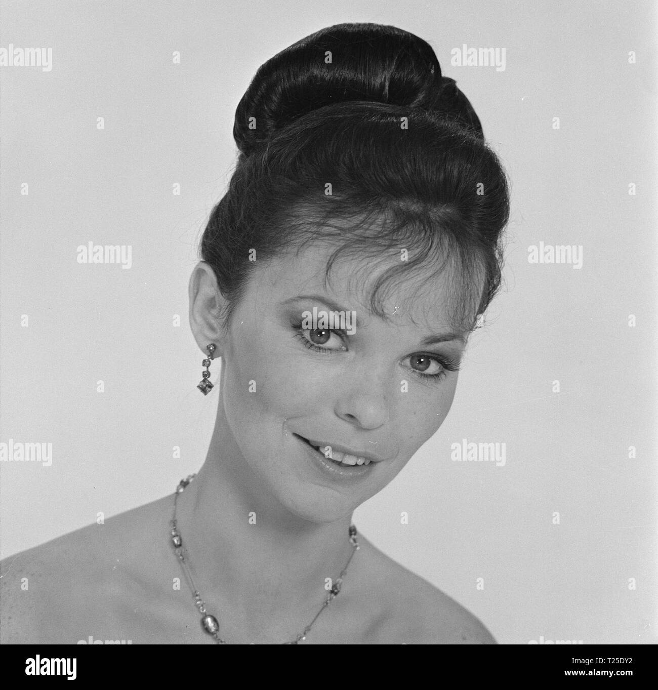 Lea brodie hi-res stock photography and images - Alamy