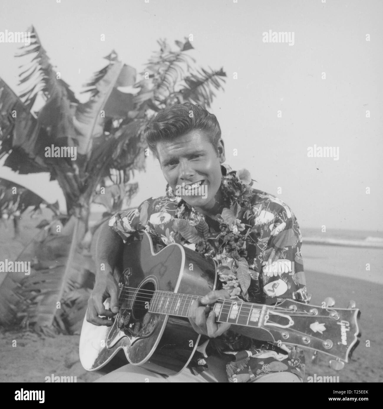 Wonderful Life (1964) Cliff Richard, Date: 1964 Stock Photo - Alamy