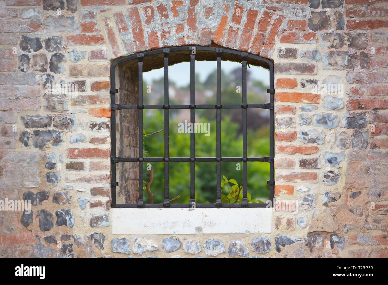 Church with bars on windows hi-res stock photography and images - Alamy