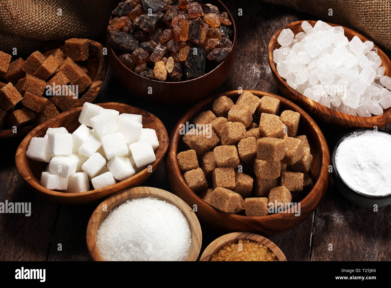 Various types of sugar, brown sugar and white Stock Photo - Alamy