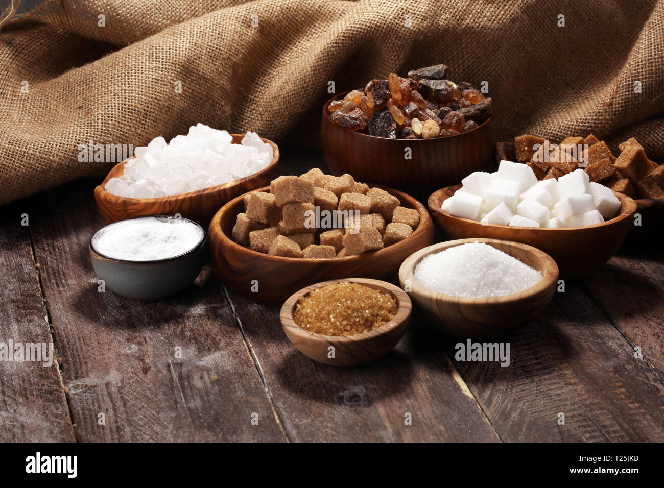 Various types of sugar, brown sugar and white Stock Photo - Alamy