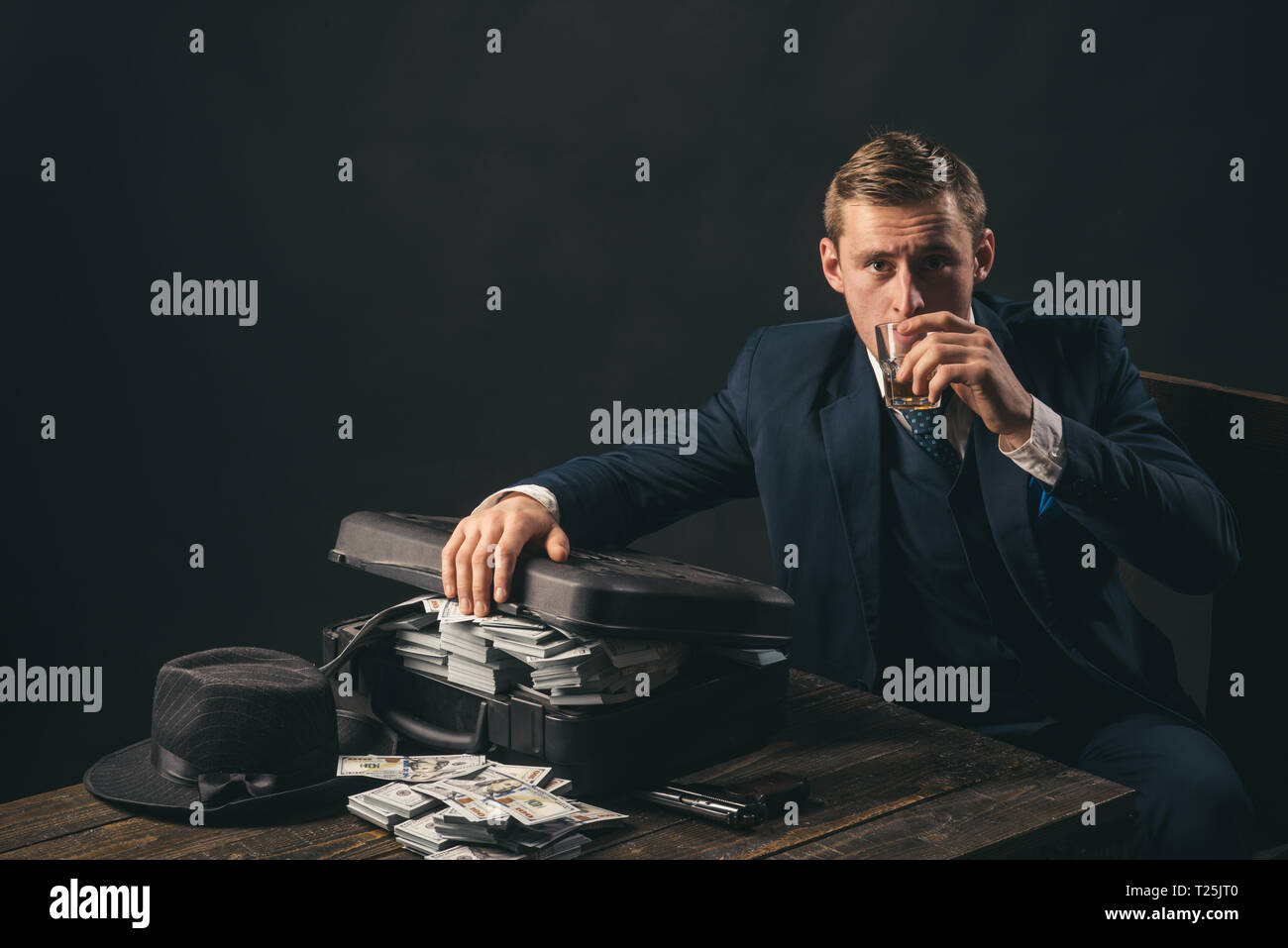 Mafia accountant hi-res stock photography and images - Alamy