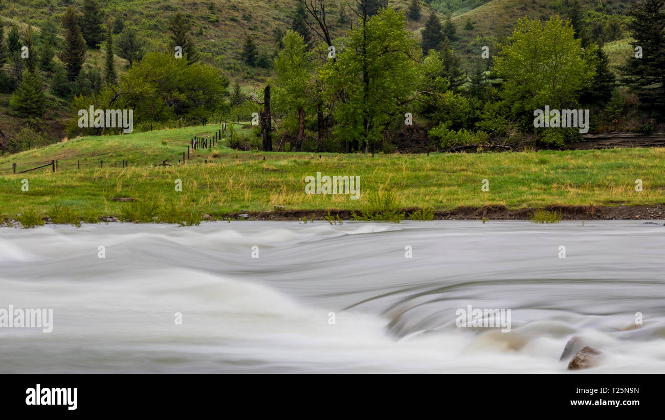 Oldman dam hi-res stock photography and images - Alamy