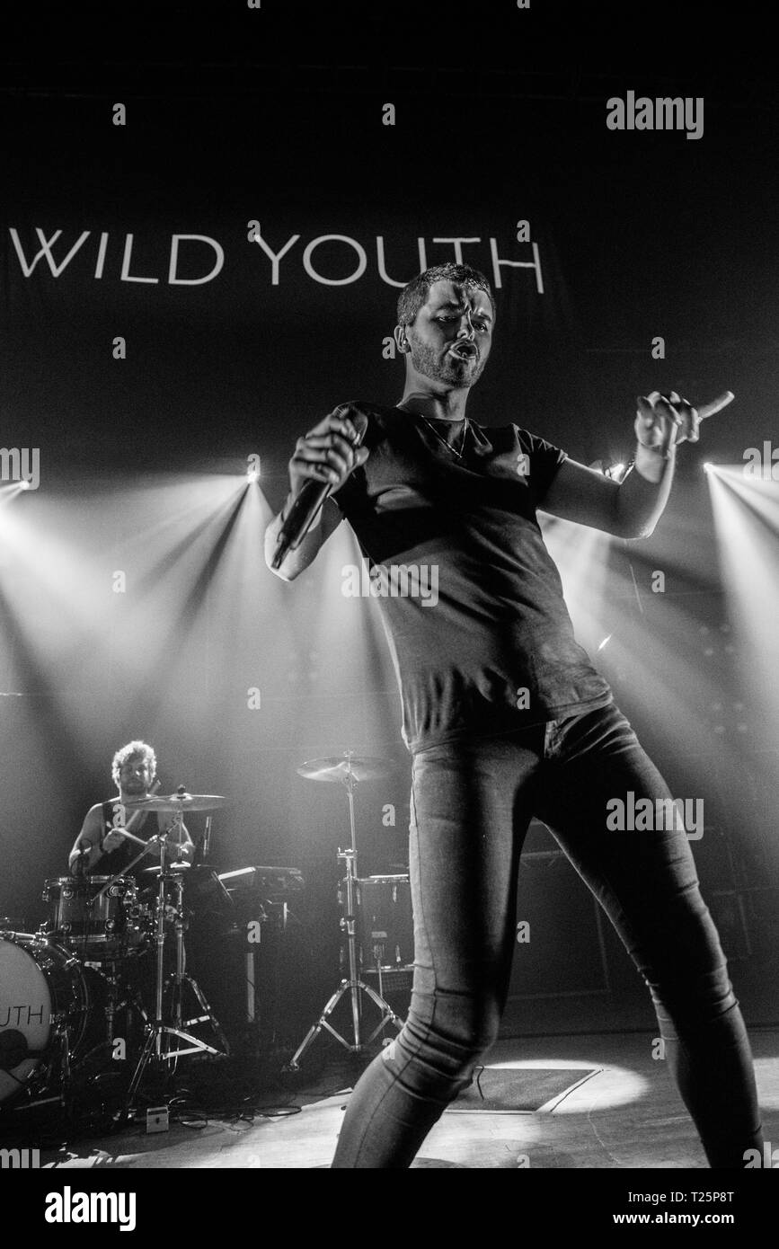 Youth rock singer male Black and White Stock Photos & Images - Alamy