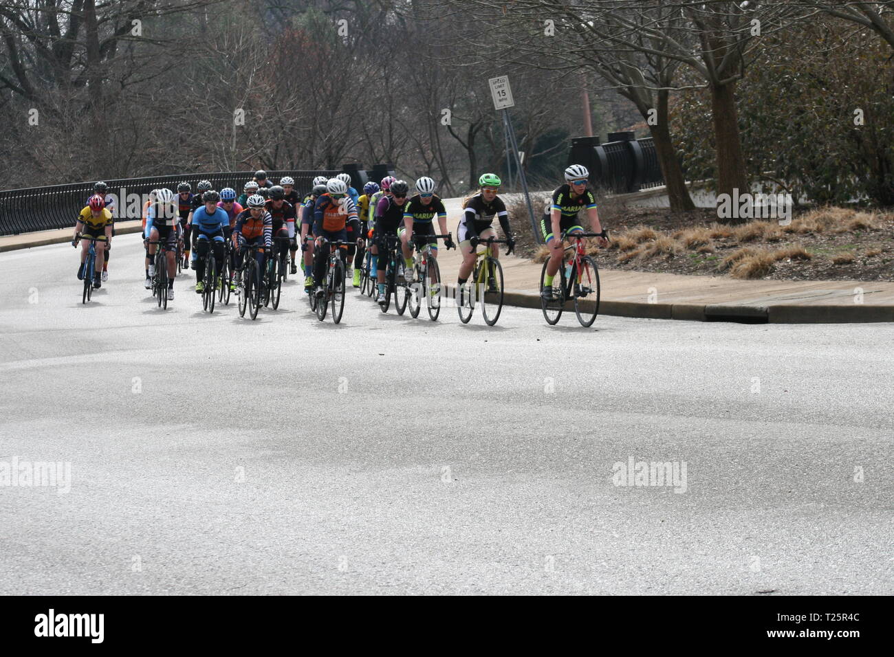 Cycling crit hi-res stock photography and images - Alamy