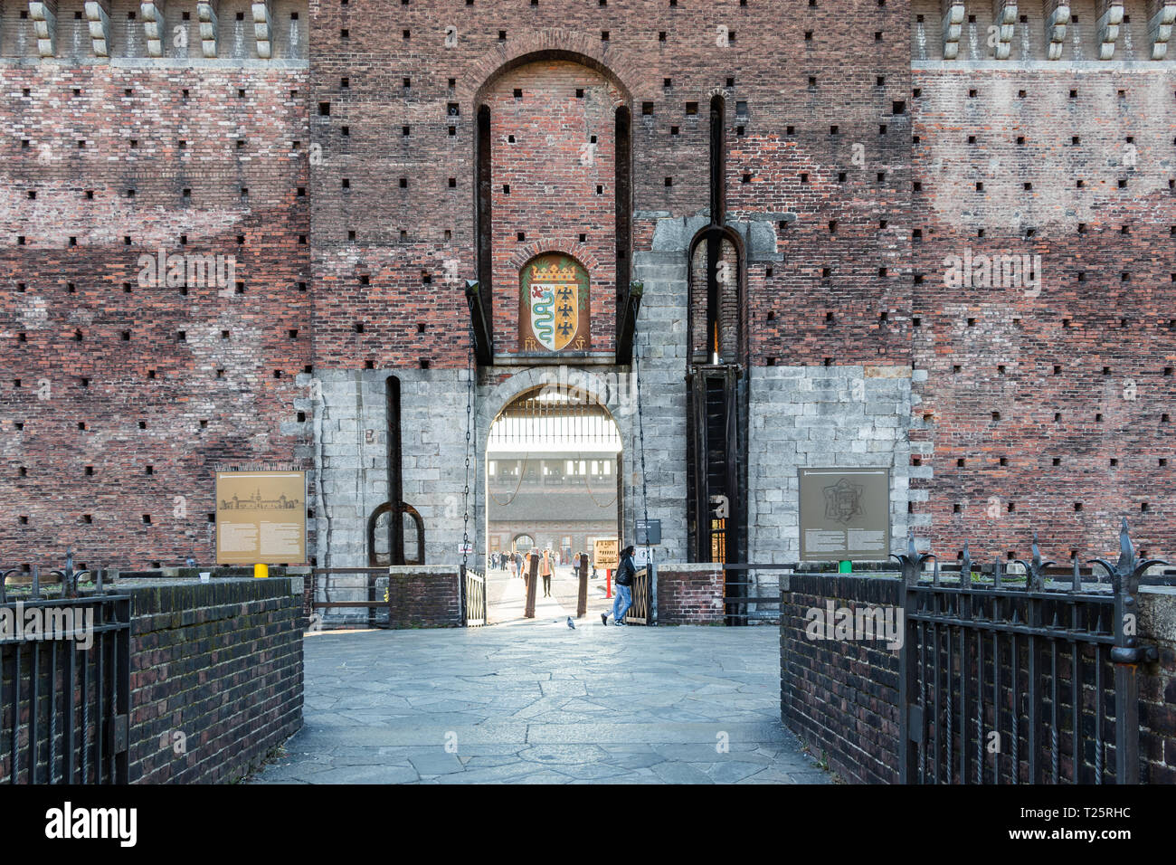 Santo spirito gate hi-res stock photography and images - Alamy