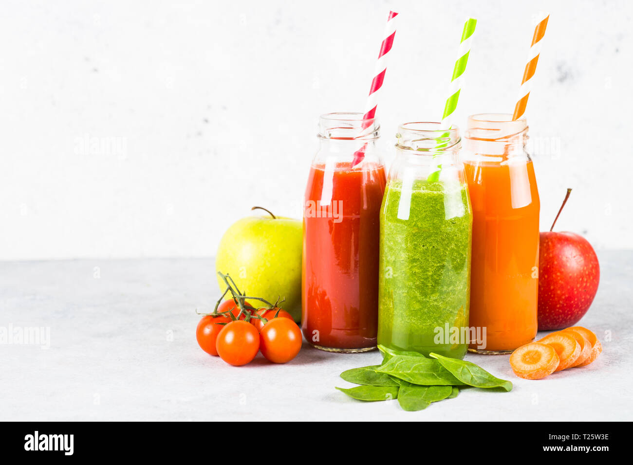 Red fruit detox drink hi-res stock photography and images - Alamy