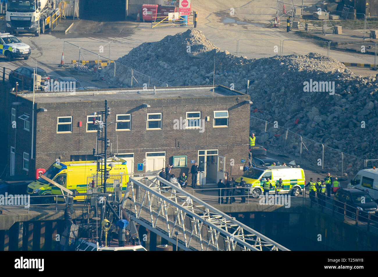 Border Force rescue suspected illegal immigrants in a small RIB that ...