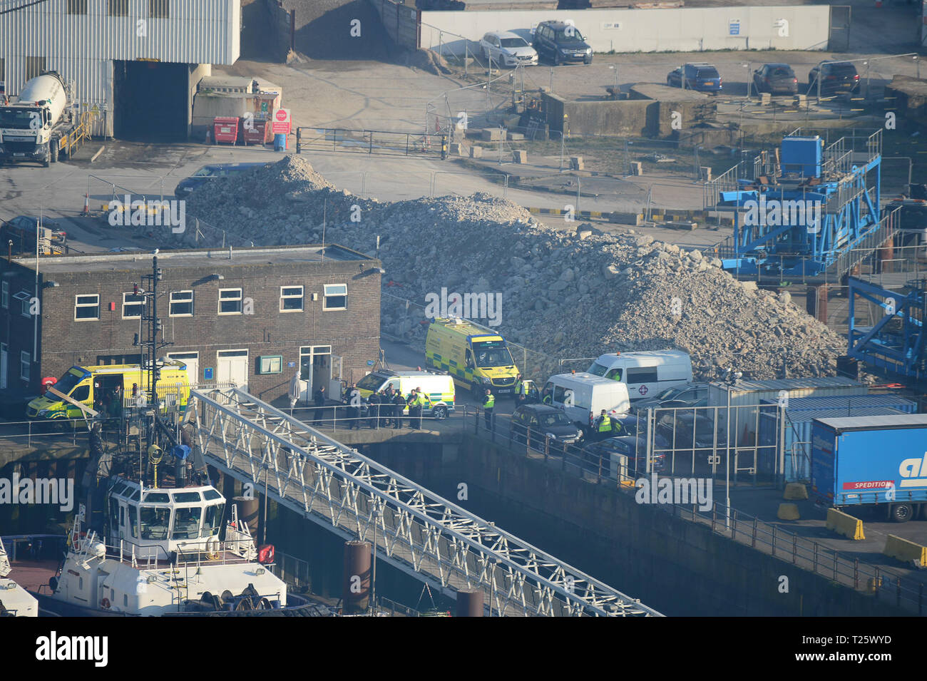 Border Force rescue suspected illegal immigrants in a small RIB that ...