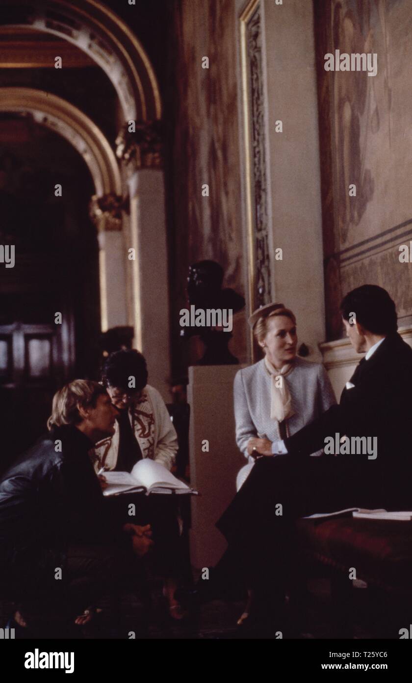 Plenty (1985) Meryl Streep, Film Director Fred Schepisi, Ian McKellen, Date: 1985 Stock Photo ...