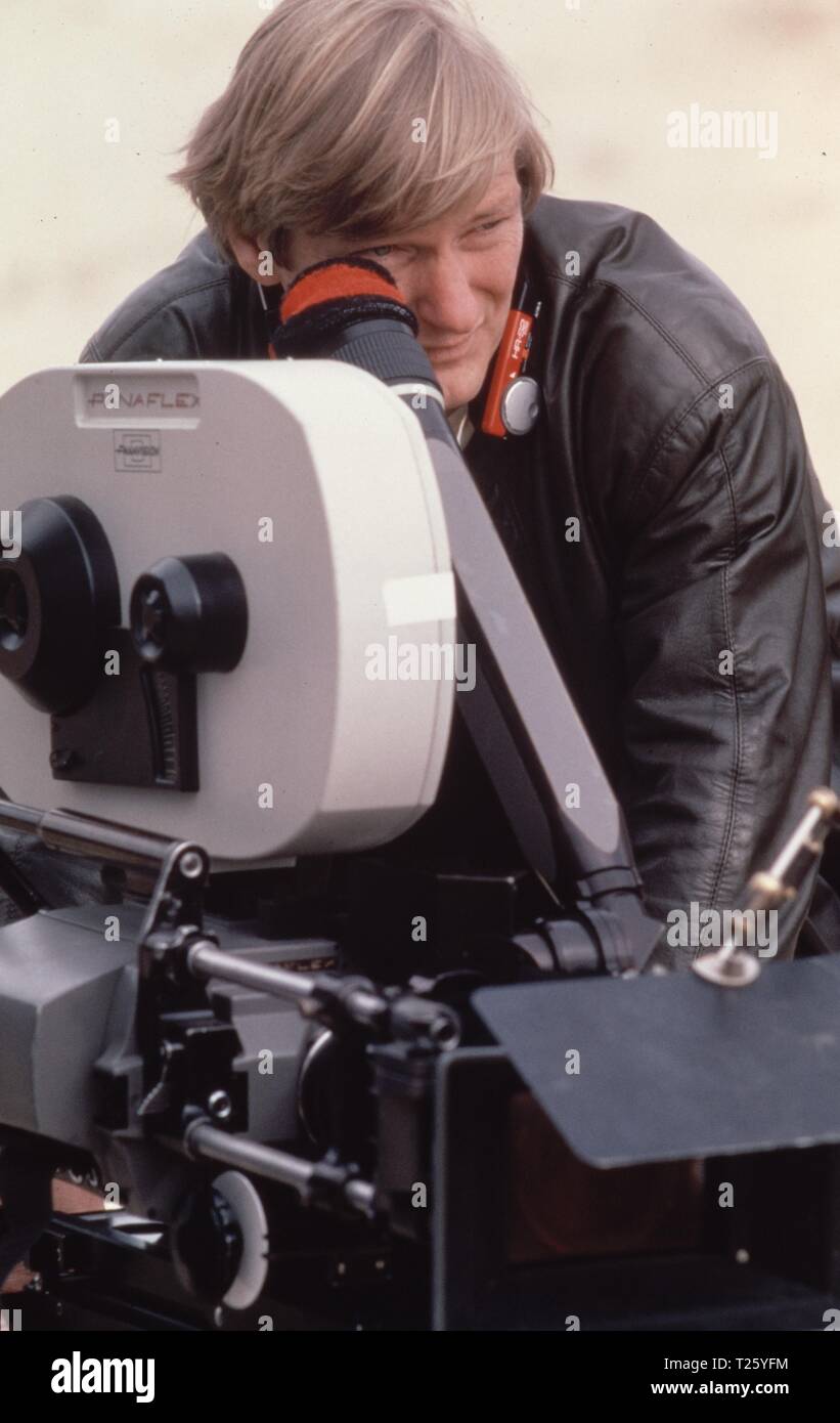 Come and see 1985 film hi-res stock photography and images - Alamy