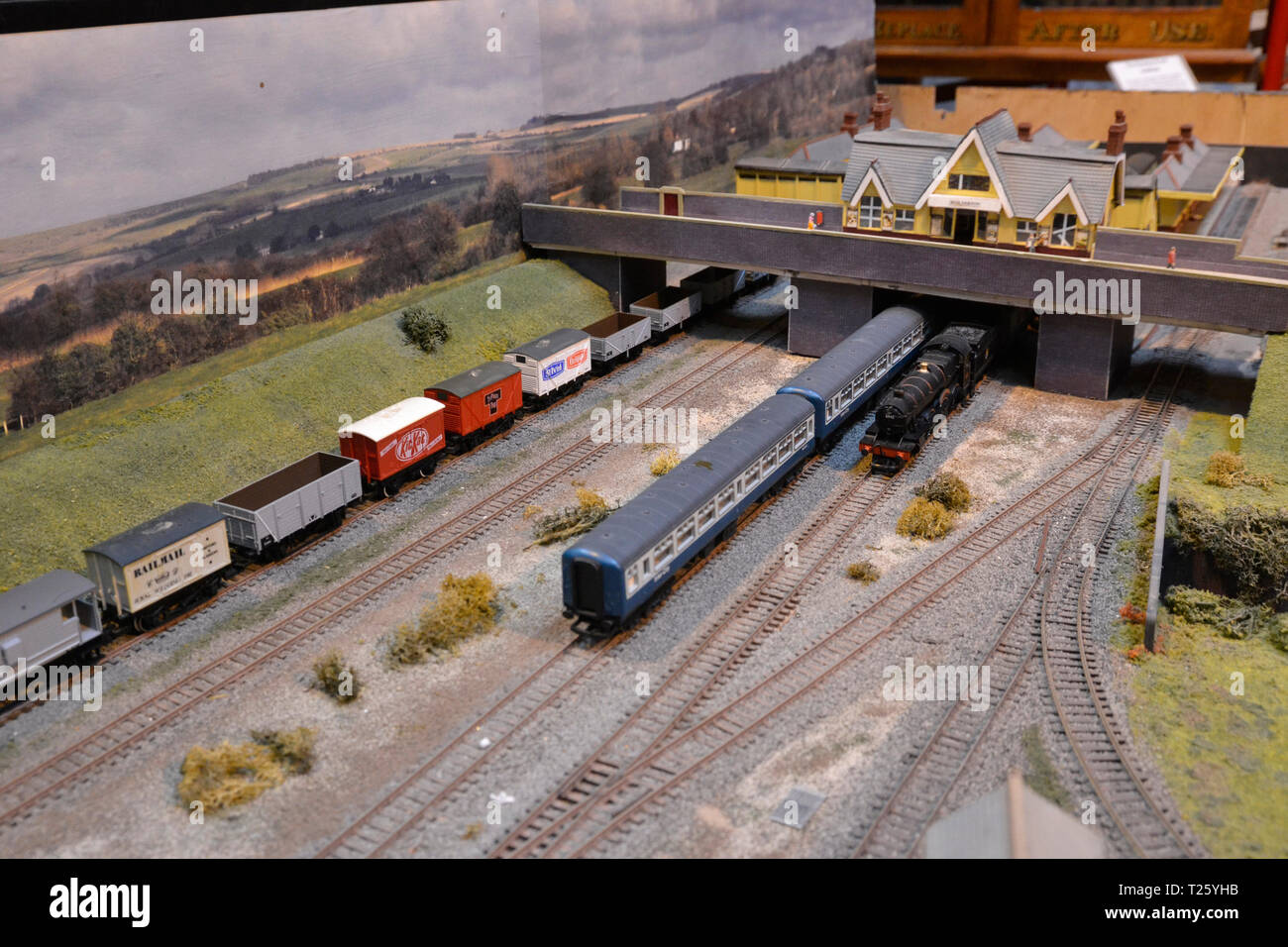 Model railway in the Hall of Transport at the Milton Keynes Museum ...