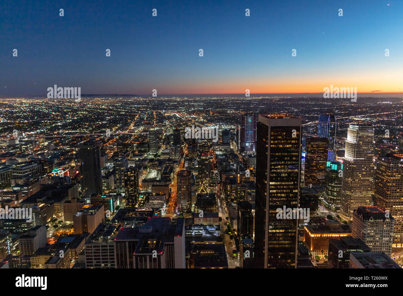 Los angeles cityscape hi-res stock photography and images - Alamy