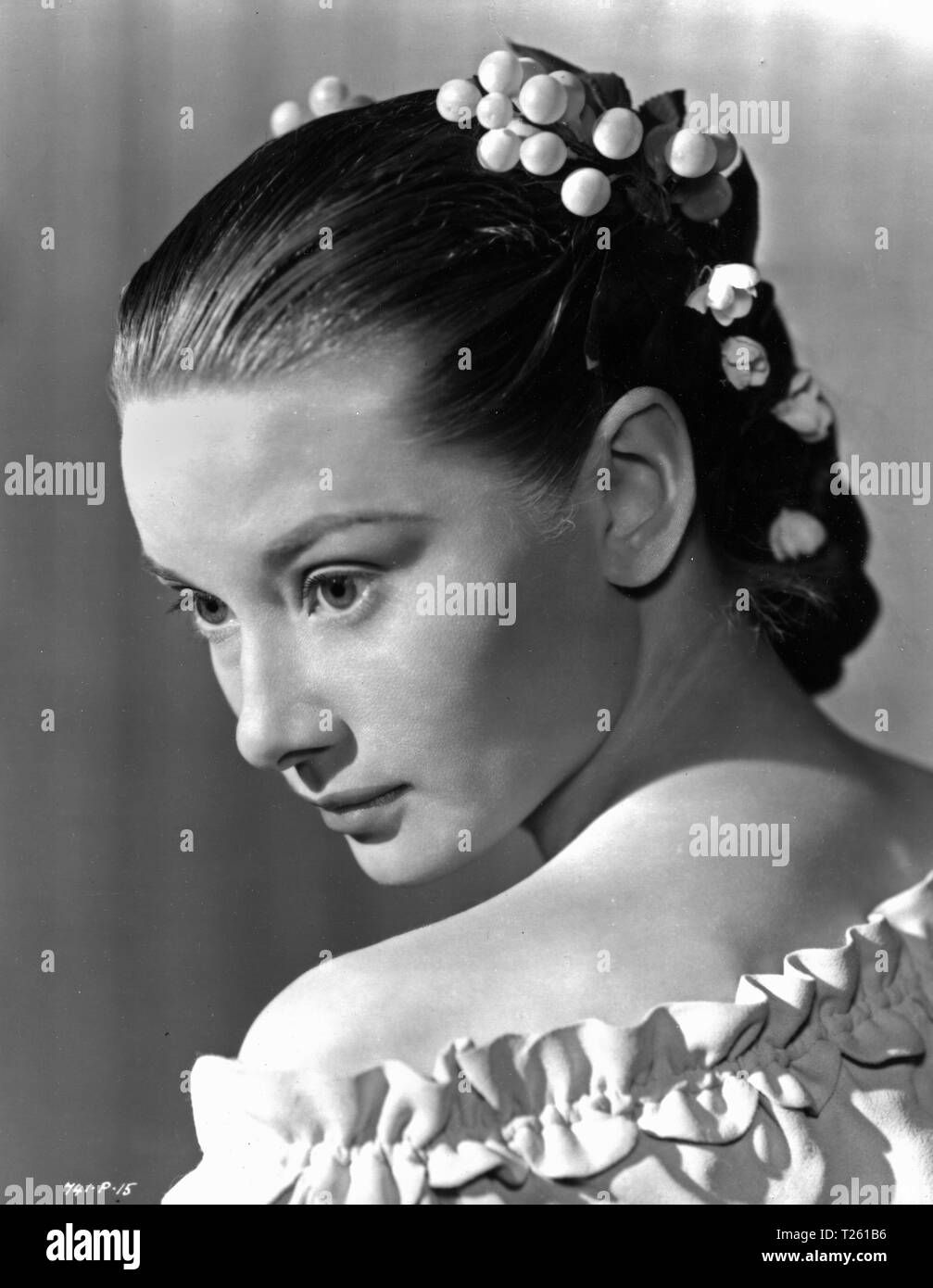 Secret People (1952) Audrey Hepburn, Date: 1951 Stock Photo - Alamy