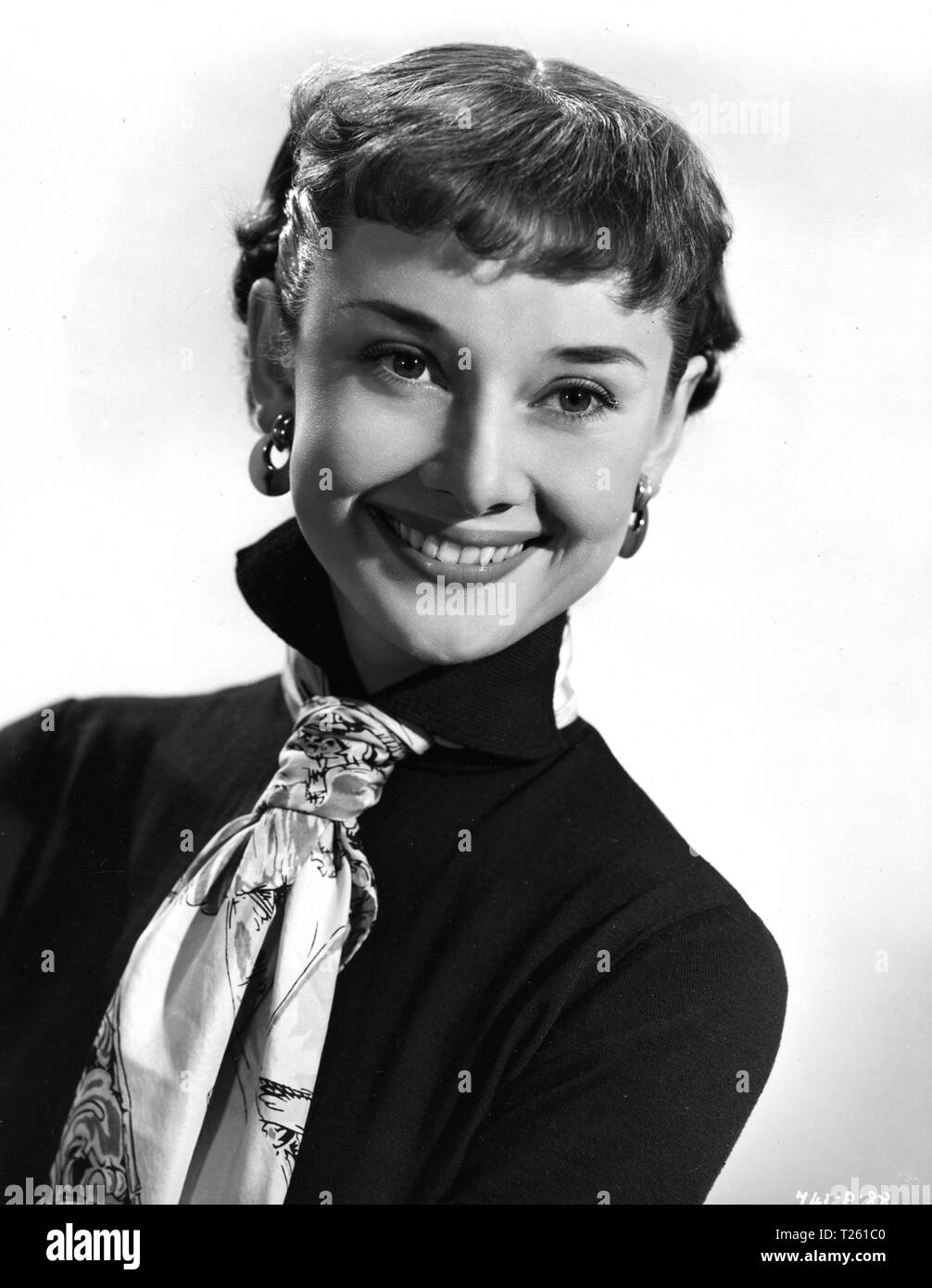 Secret People (1952) Audrey Hepburn, Date: 1951 Stock Photo - Alamy